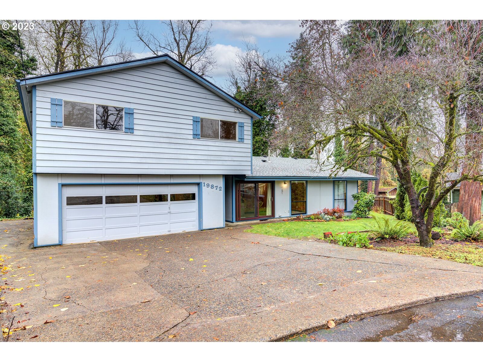 Home for sale in West Linn: 19872 White Cloud Cir, West Linn, OR 97068