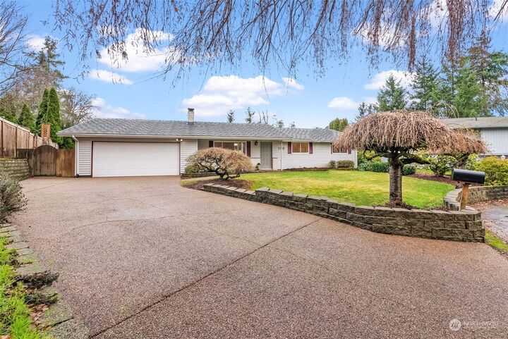 House for sale in University Place: 5718 83rd Avenue W, University ...