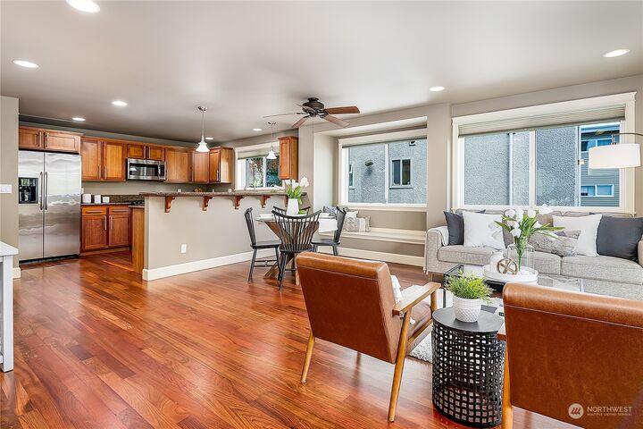 Home for sale in Seattle: 3410 21st Avenue W B, Seattle, WA 98199