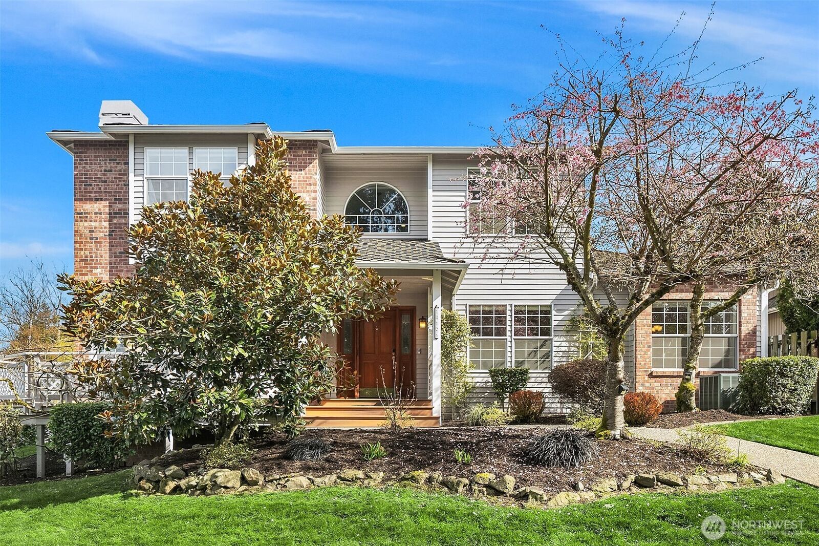 4 bed Normandy Park home for sale: 18126 6th Place SW, Normandy Park ...