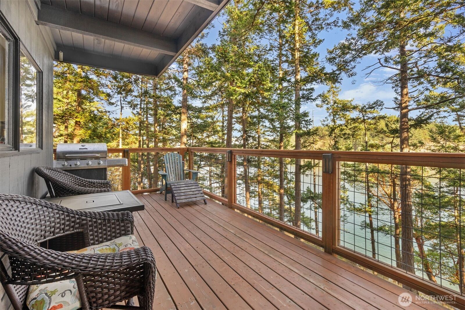 MLS#2349476: 750 Chinook Way, Center Island, WA 98221