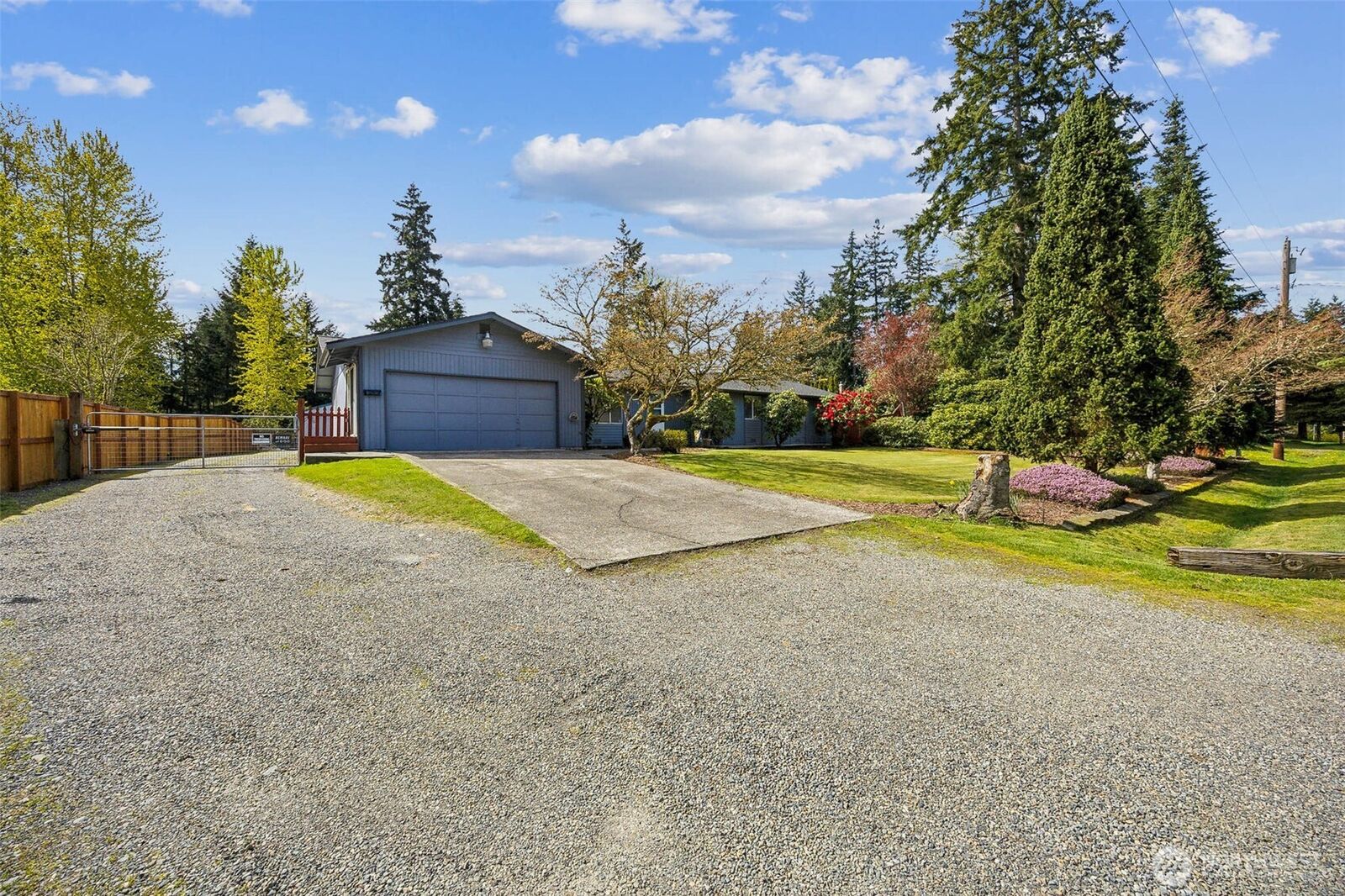 Home for sale in Puyallup: 12810 149th Street E, Puyallup, WA 98374