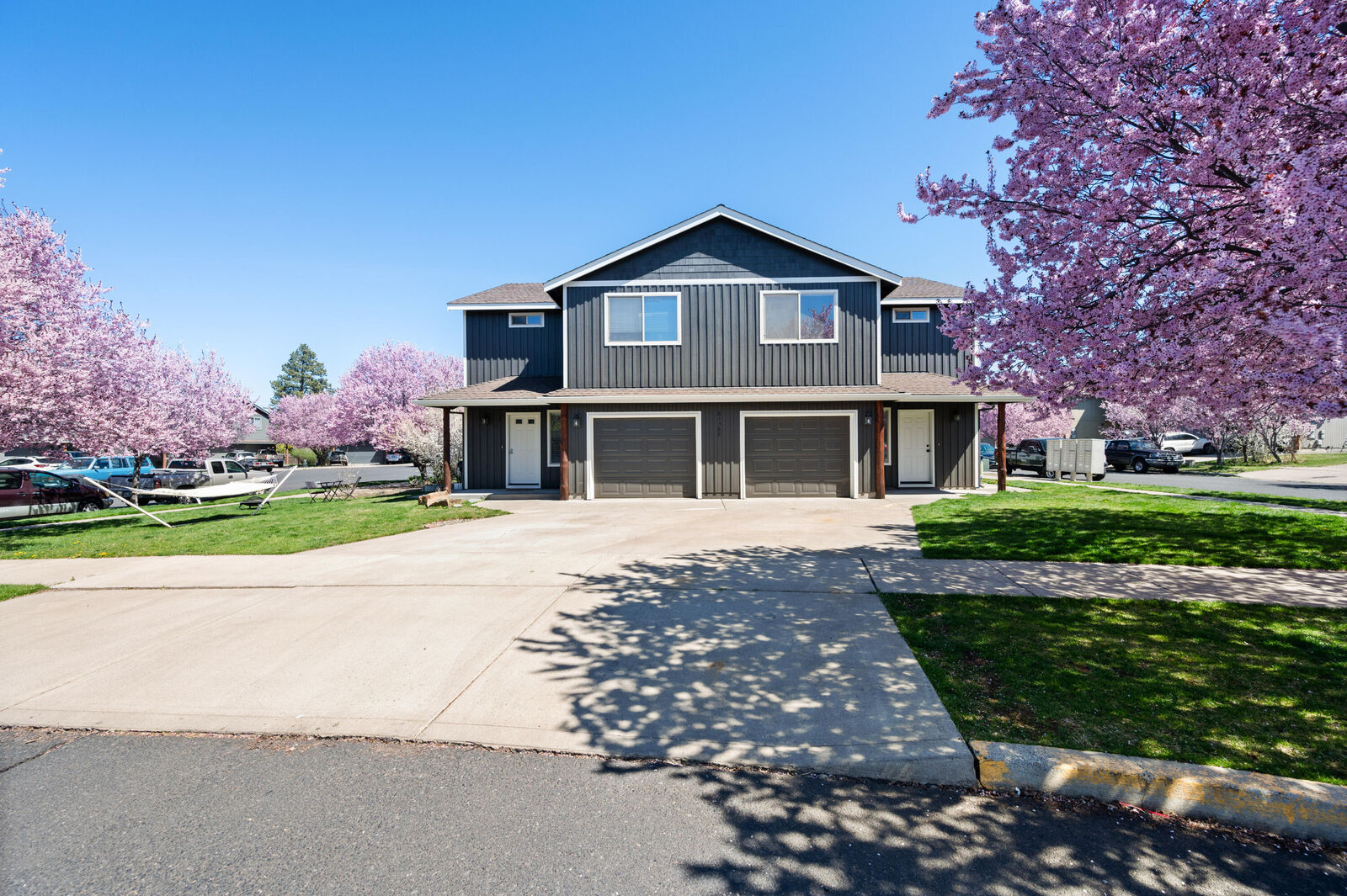 MLS#220200104: 61368 Sally Lane, Bend, OR 97702