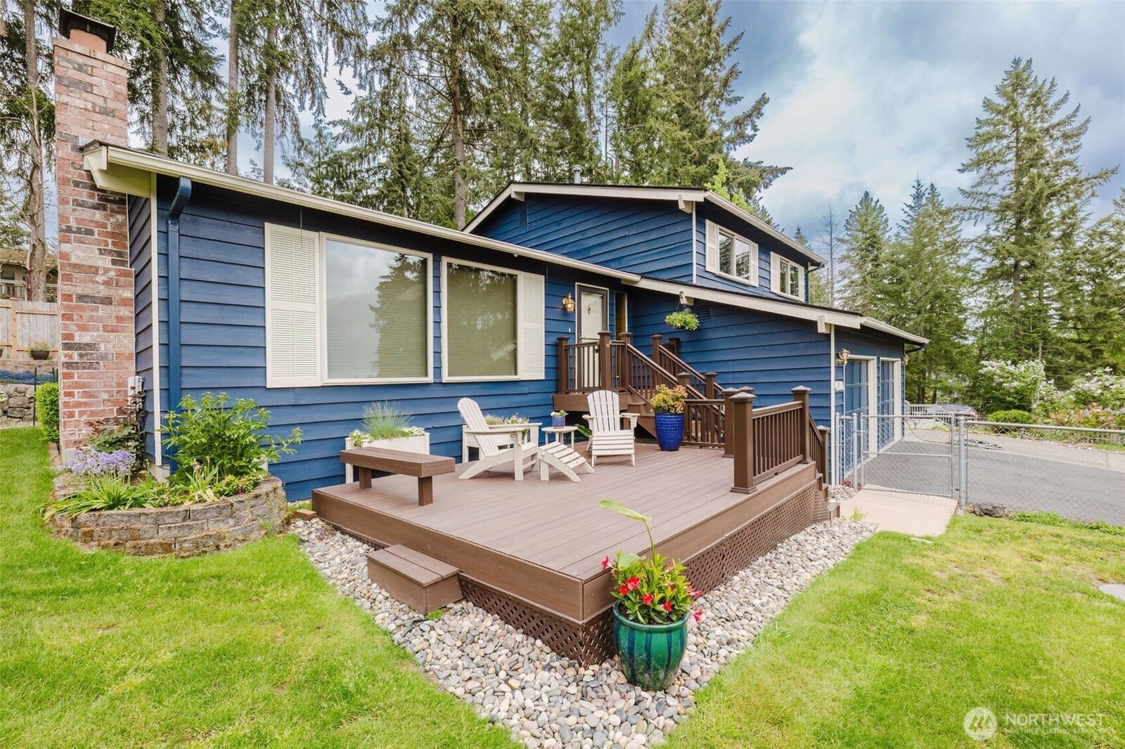 MLS#2374043: 4500 NW Cascade Street, Silverdale, WA 98383