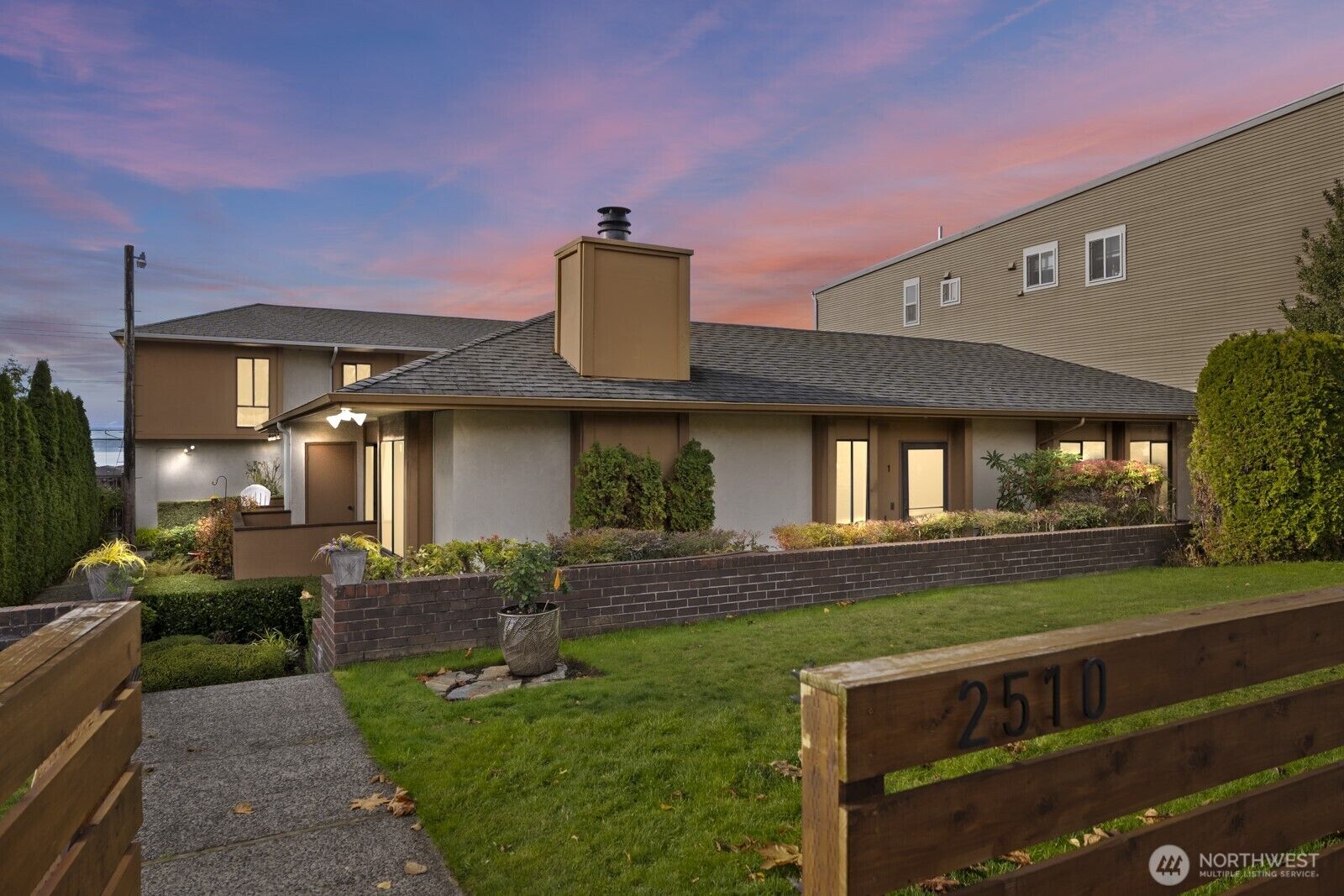 MLS#2452647: 2510 Rucker Avenue 1, Everett, WA 98201