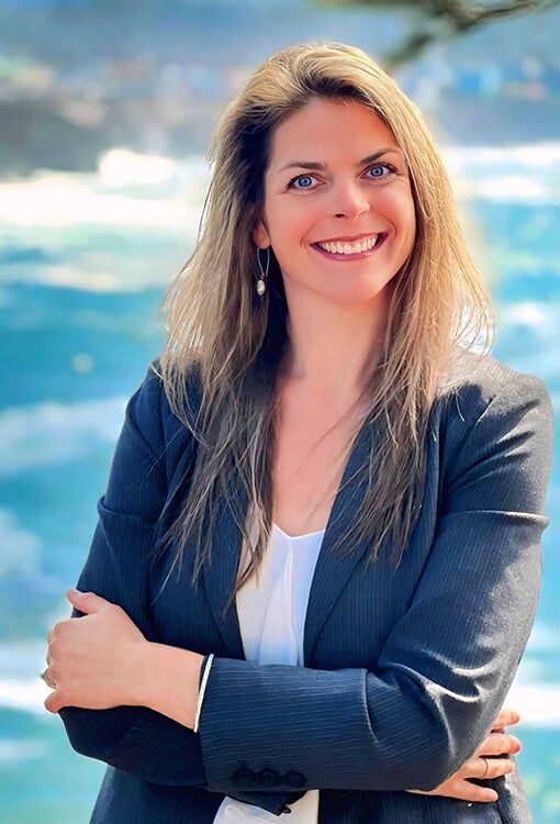 Lindsey Sadler - Professional Group - - Professional Group - - Newberg ...